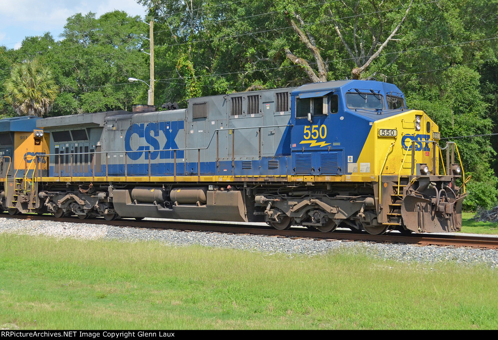 CSX 550